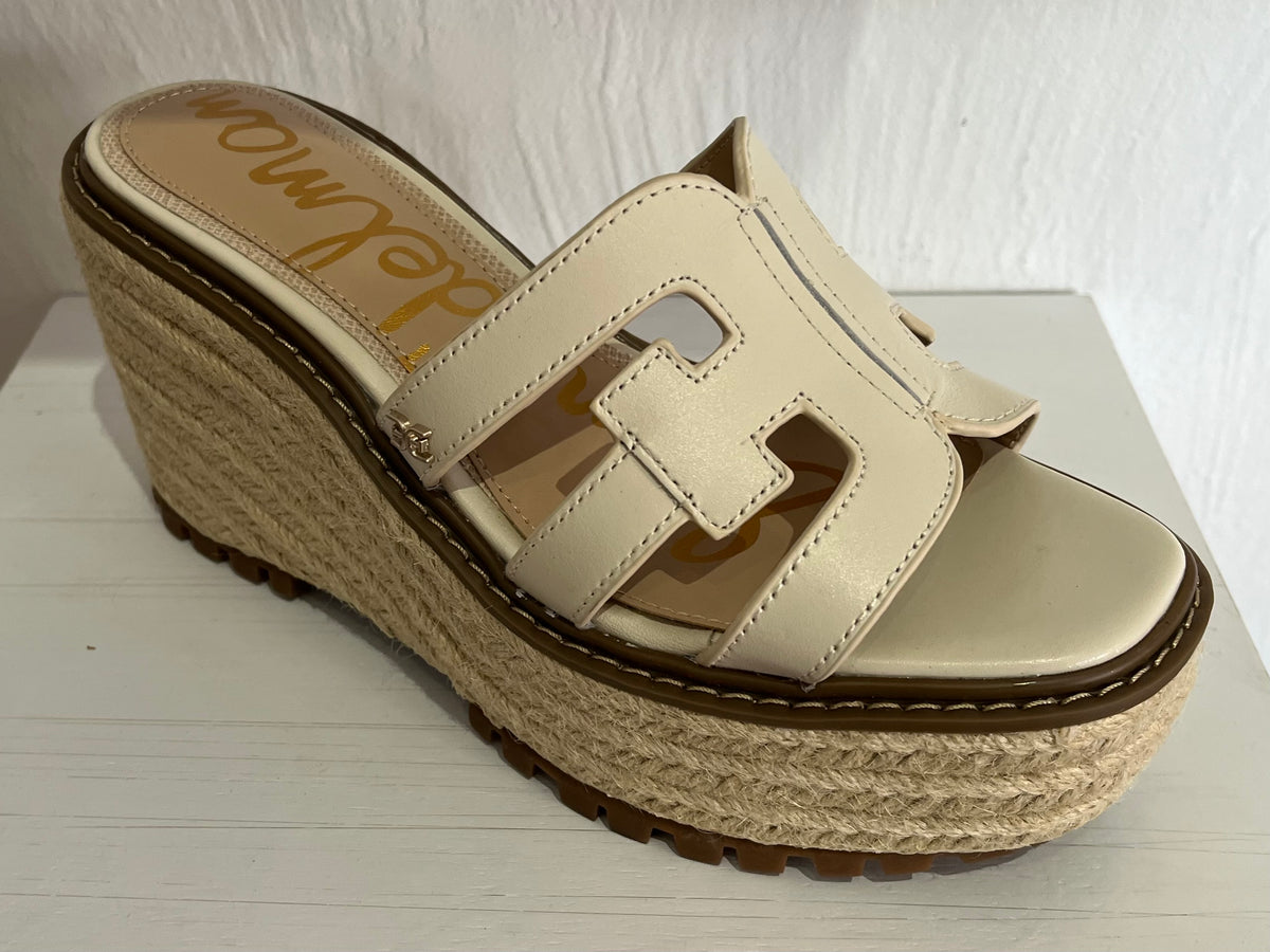 Laine – Courtney’s Shoes