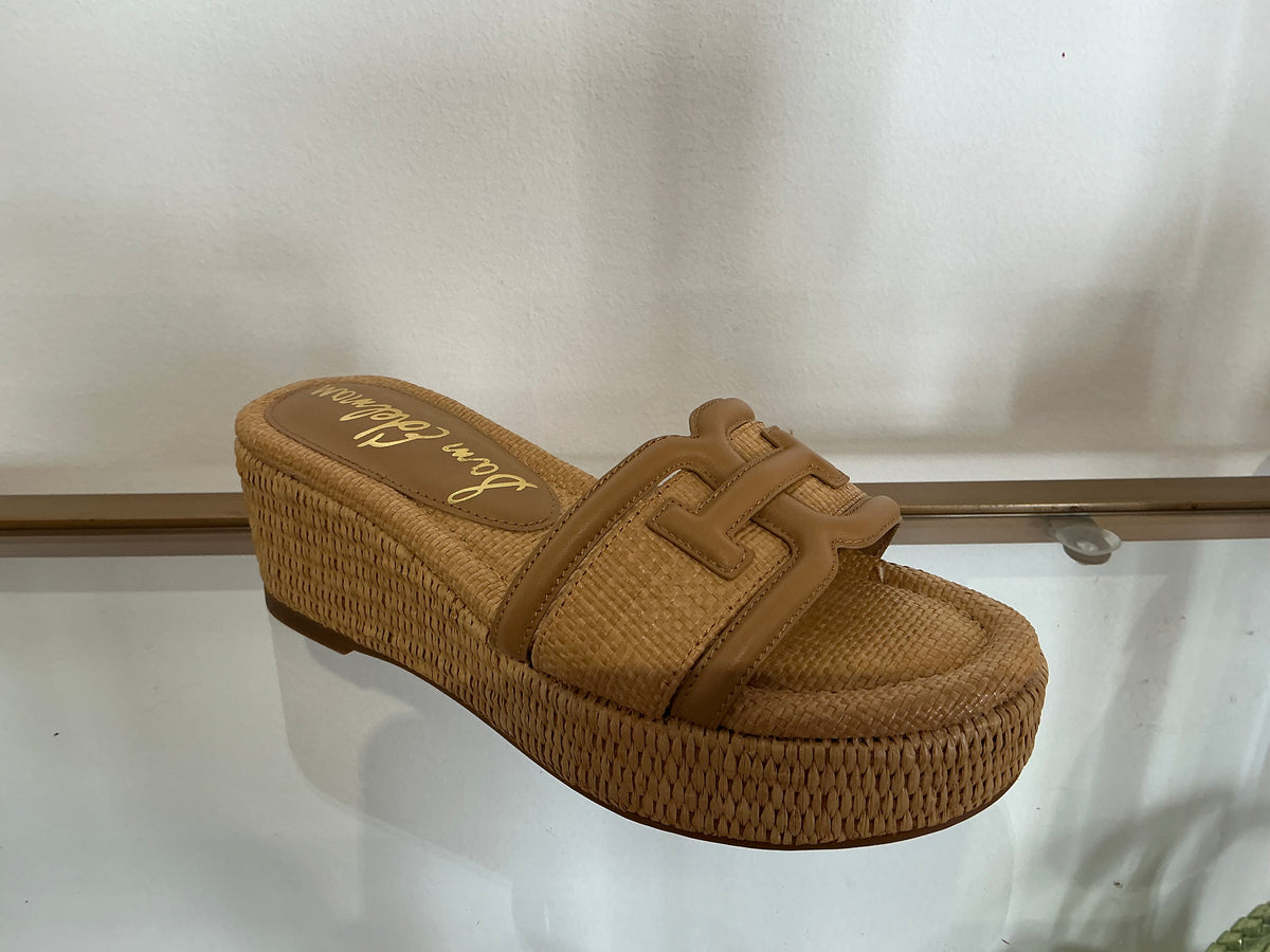 Paulina – Courtney’s Shoes