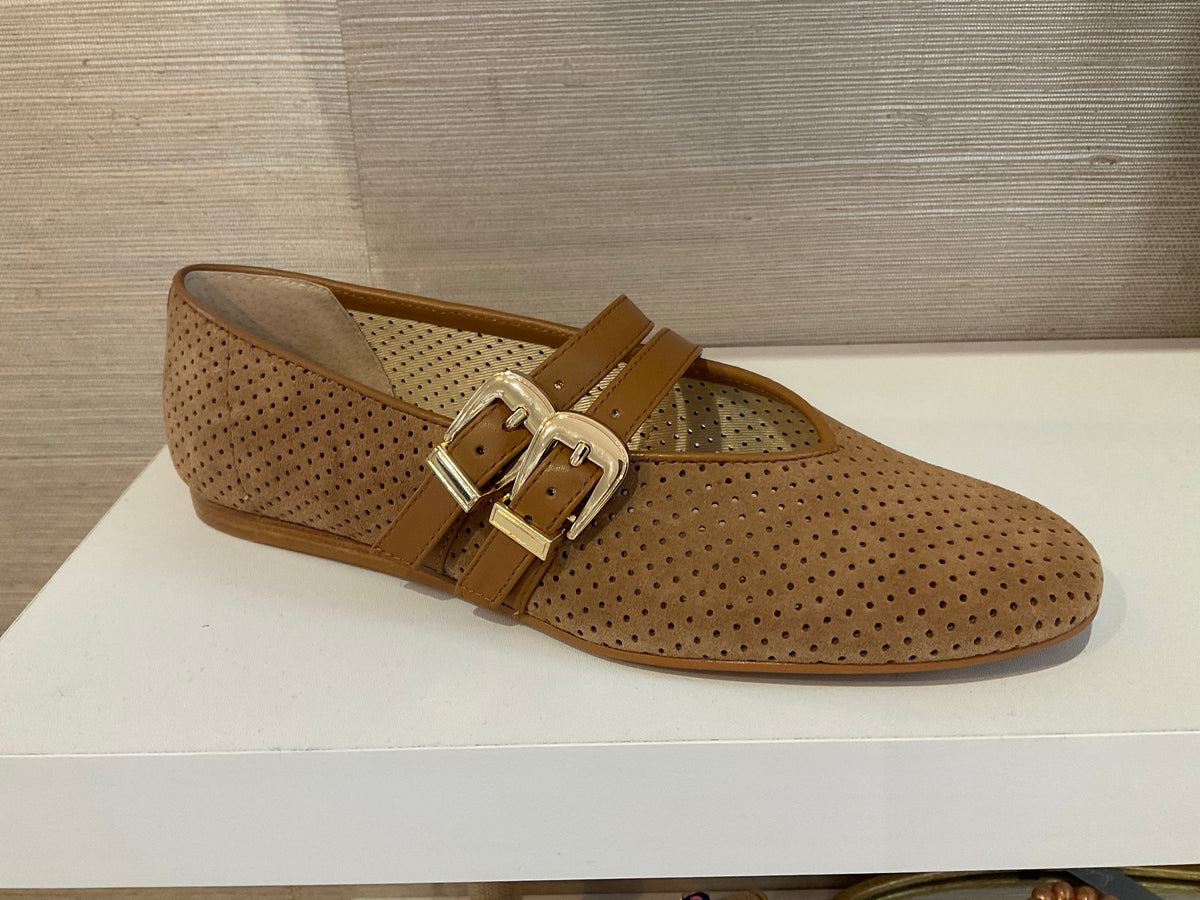 Baylee – Courtney’s Shoes